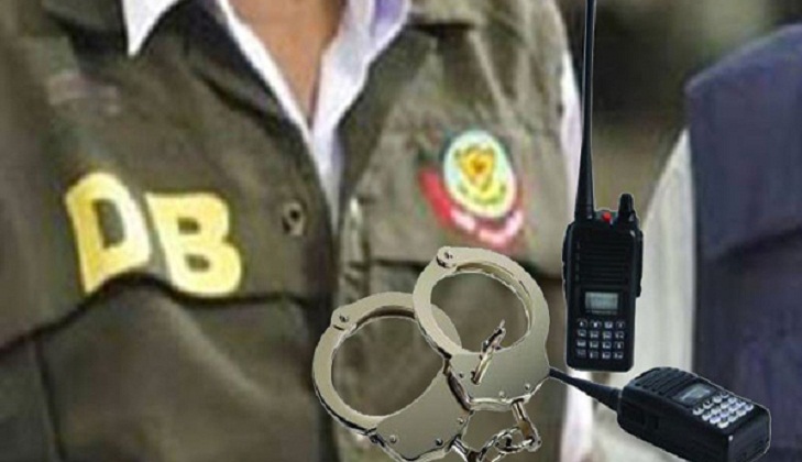 Three fake DB police arrested in Barguna