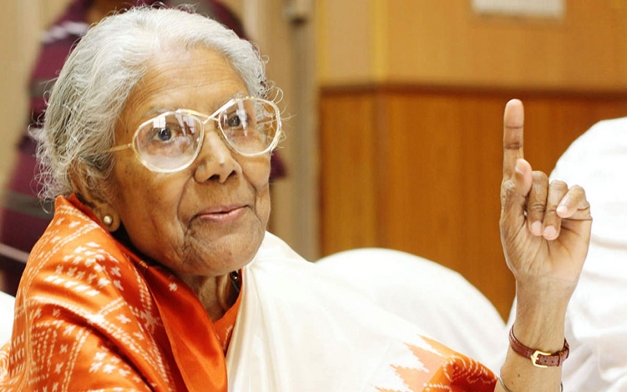 Legendary Indian singer Sandhya Mukherjee dies
