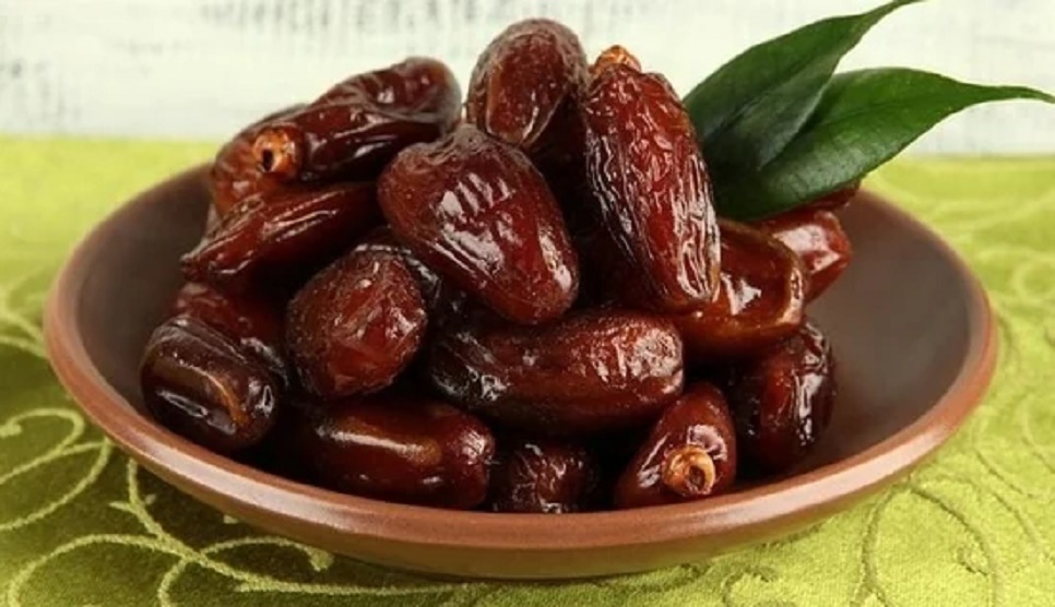 13 Proven Health Benefits of Dates