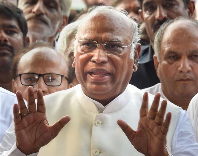 Mallikarjun Kharge elected Congress president; party gets its first non ...