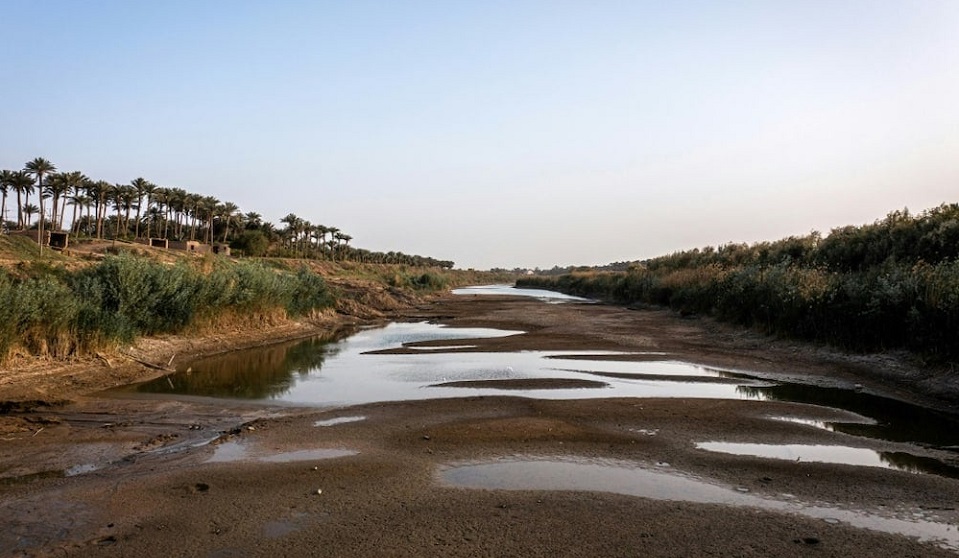 Twilight of the Tigris: Iraq's mighty river drying up