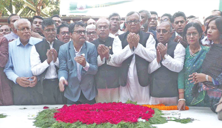 Newly-elected Swadhinata Chikitsak Parishad (Swachip) president ...