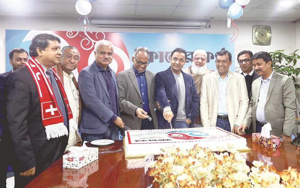 Leading Bengali daily Kaler Kantho celebrates 13th founding anniv
