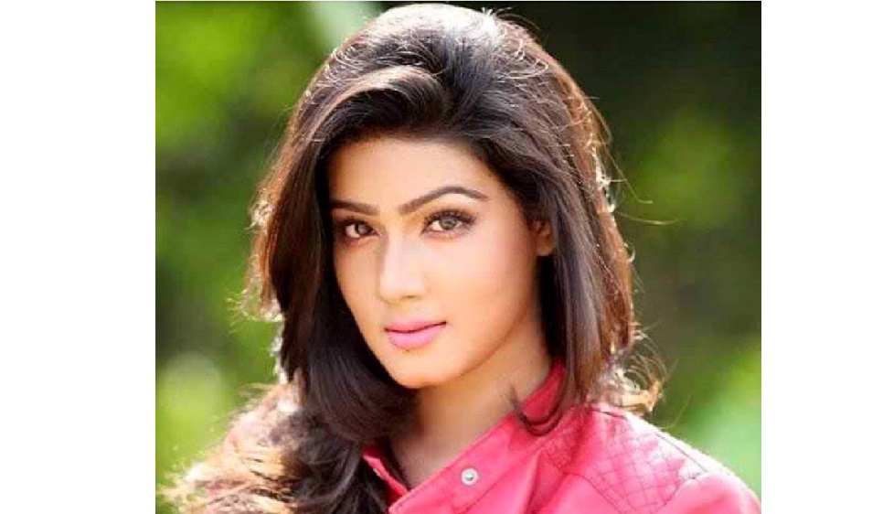 Actress Mahia Mahi arrested from Dhaka airport
