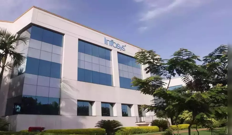 India's Infosys forecasts revenue slowdown on uncertain outlook