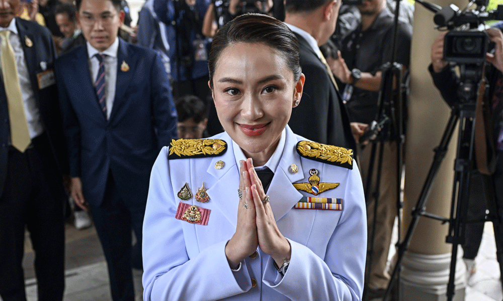 Thailand swears in Shinawatra heiress as youngest prime minister