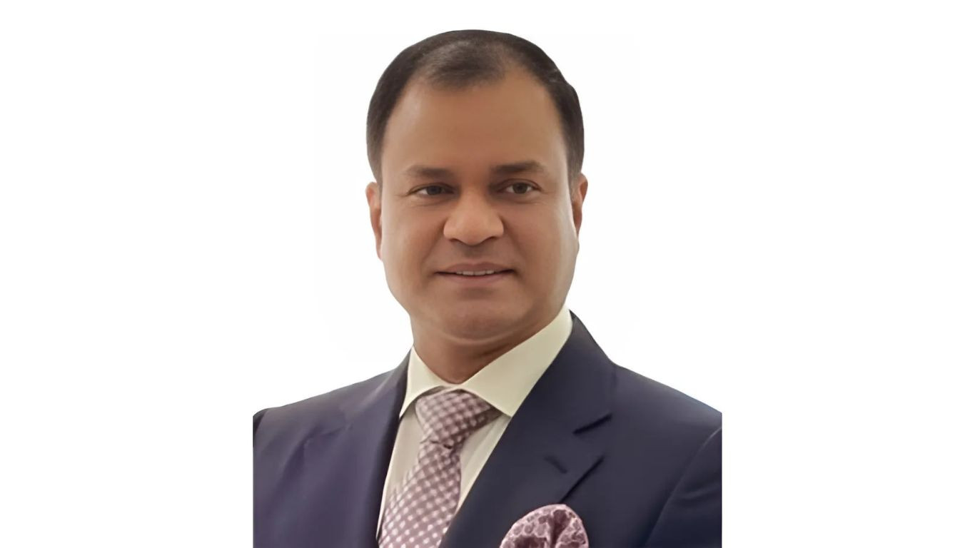 Union Bank MD goes missing after sending family abroad