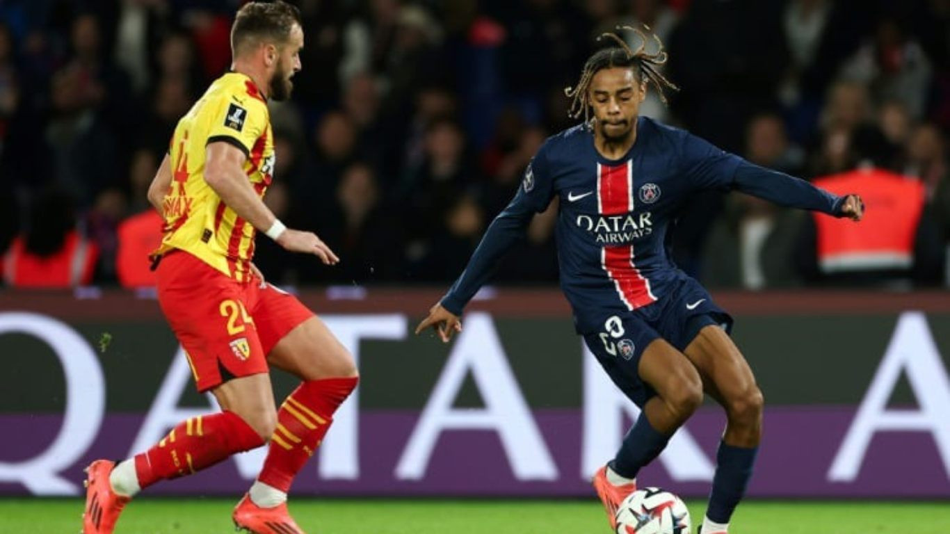 PSG 'fight' to extend lead atop of Ligue 1 with Lens win