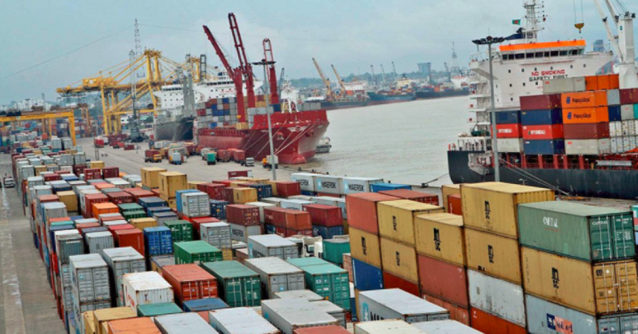 Chattogram port sets record in container handling in 2024