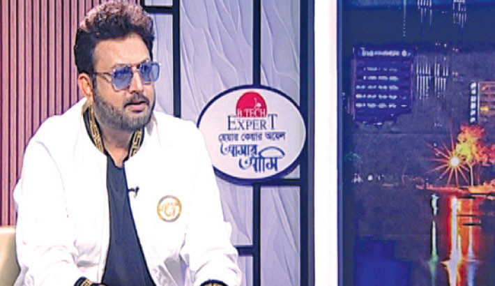 Amin Khan in ‘Amar Ami’