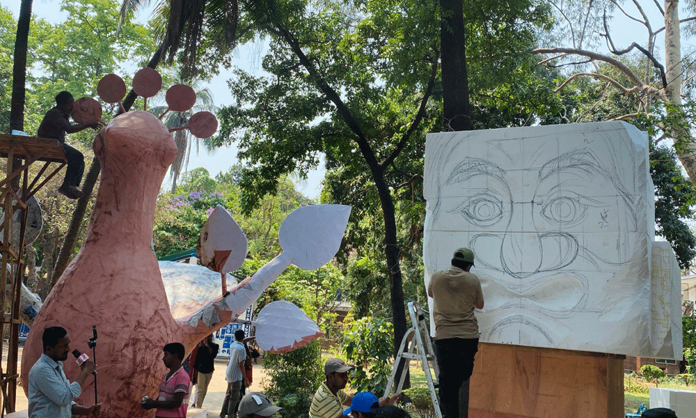 Ananda Shobhajatra: Artists busy recreating effigy at DU Fine Arts