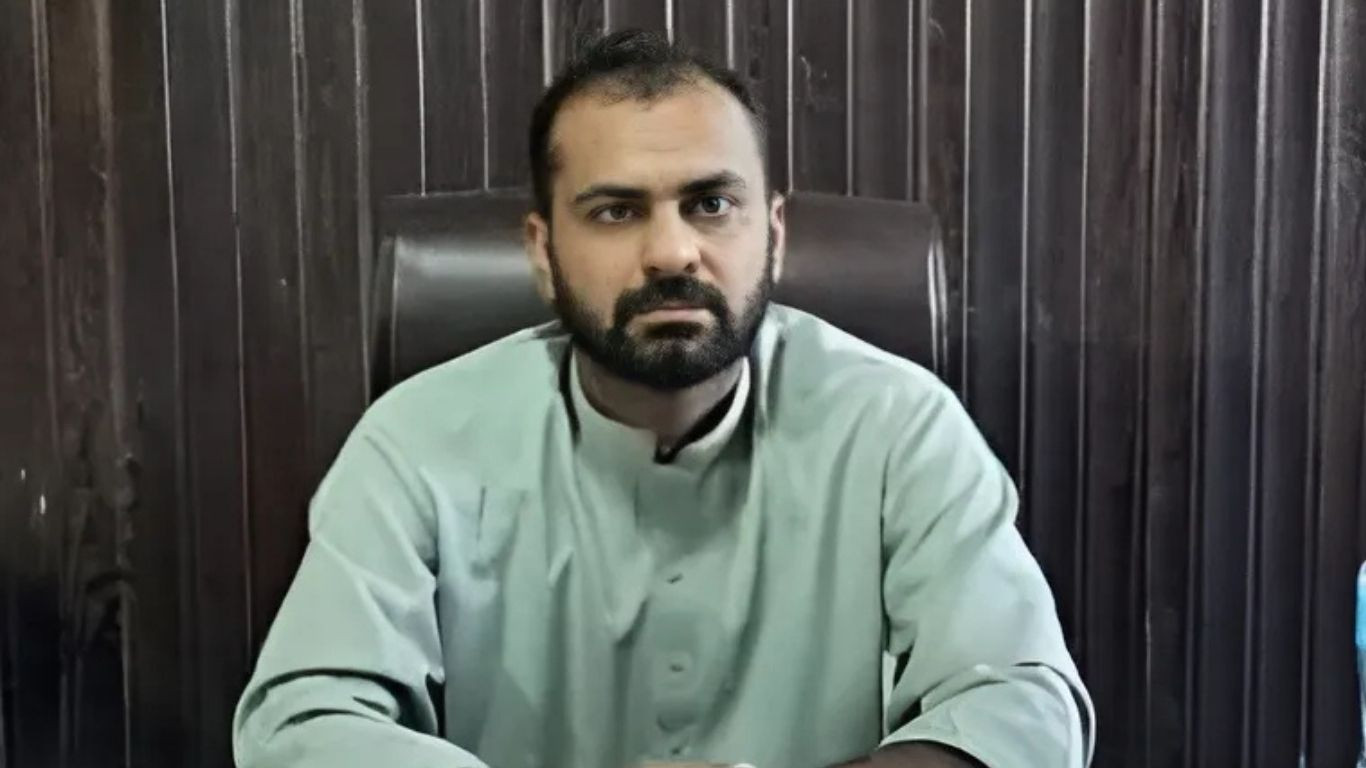 Pakistani senior govt official killed in terrorist attack