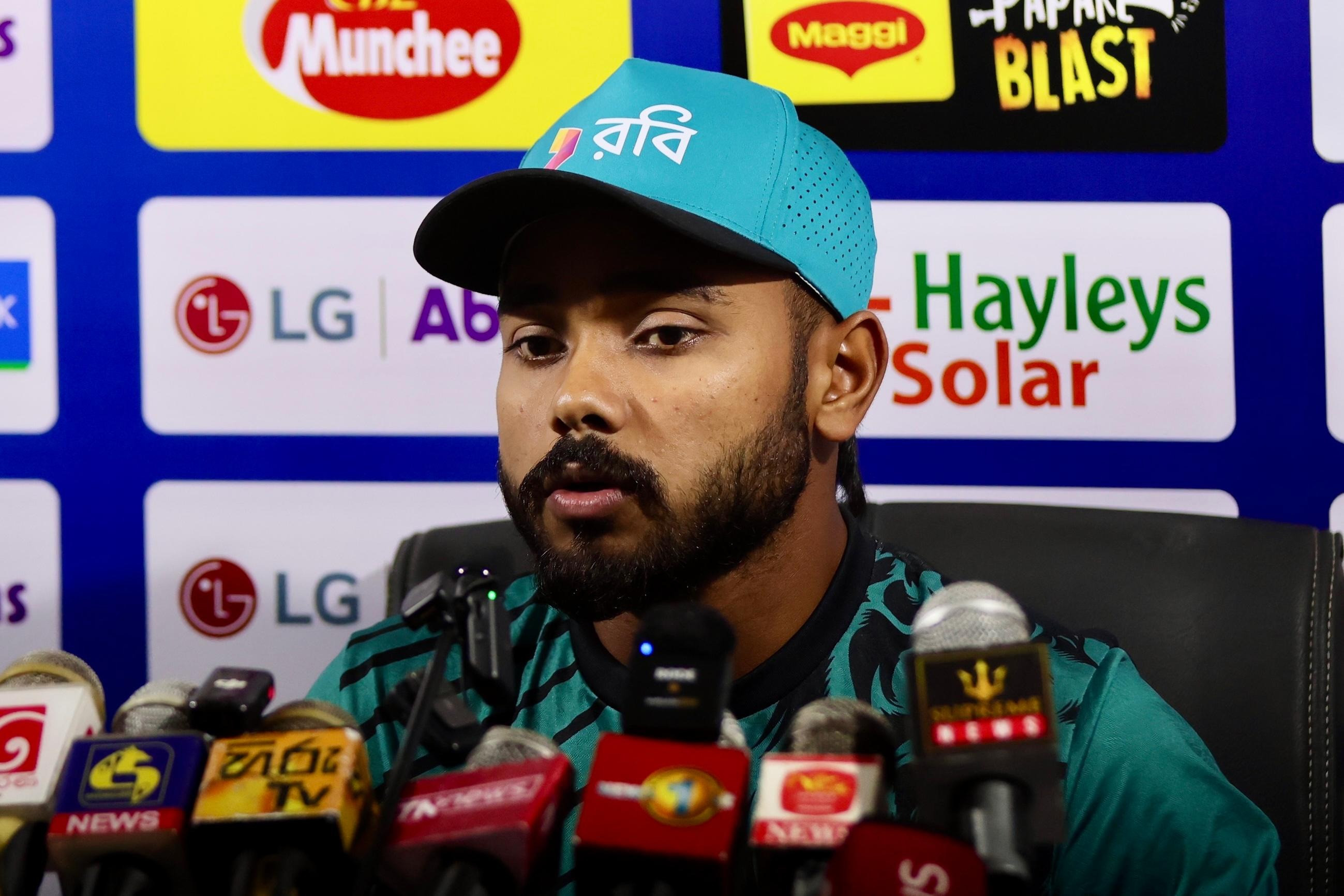 Emon hopes for long innings from batters