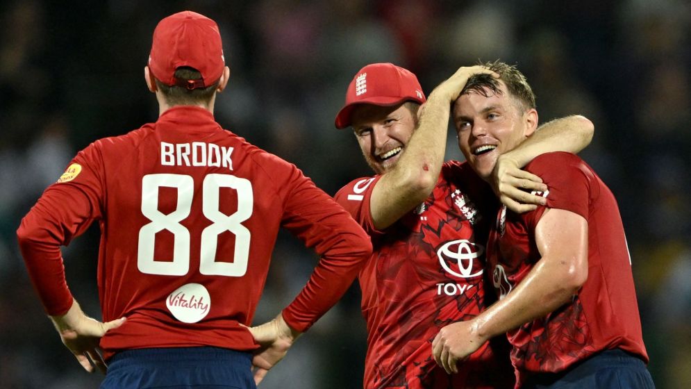 Curran hat-trick seals 11 run DLS win for England over Sri Lanka