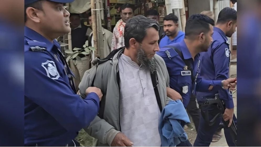 Jamaat activist held with cash in Shariatpur; jailed for 2 years