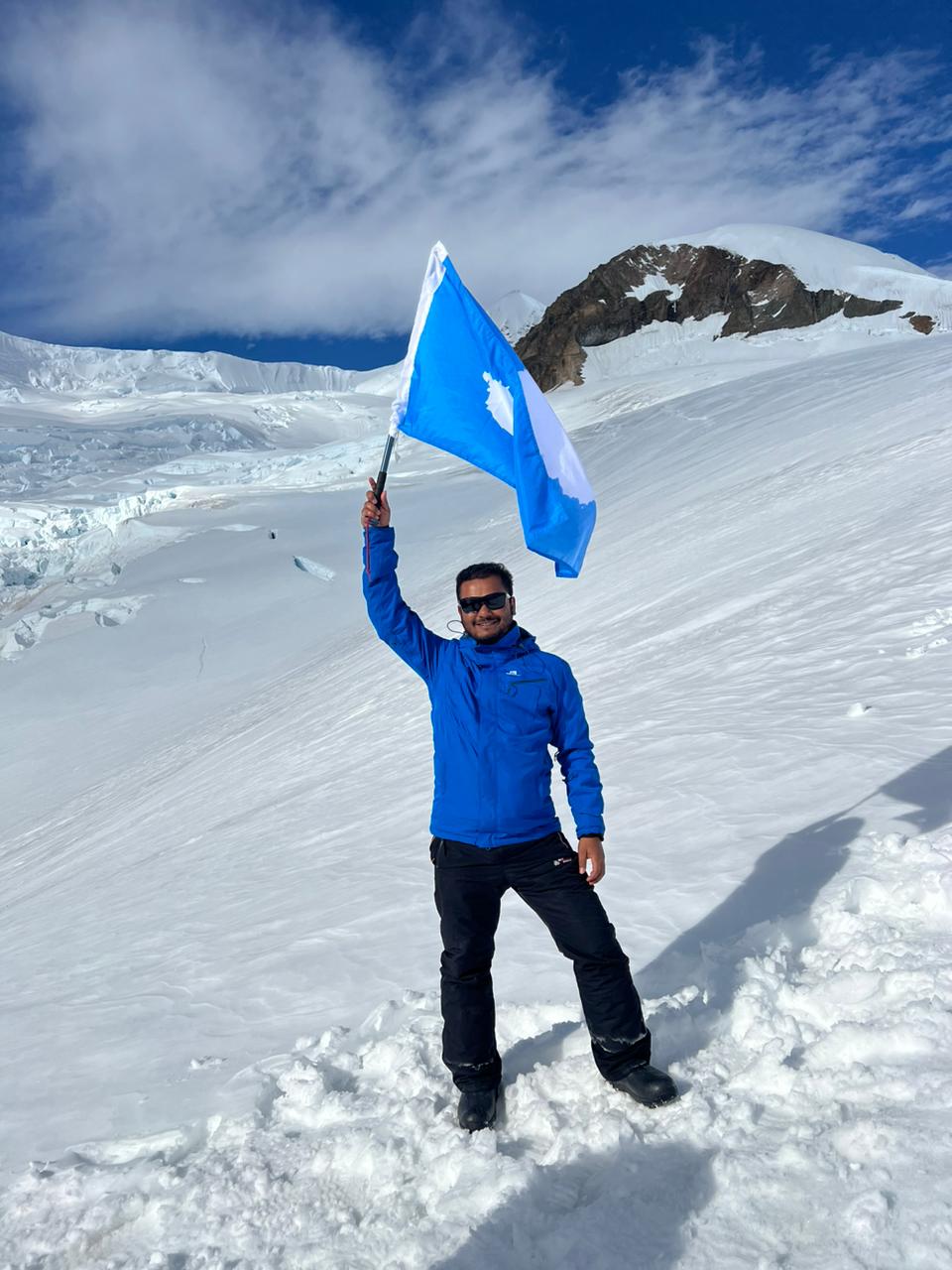 Vlogger Sumon, traveller Nilay set foot on White Desert of Antarctica