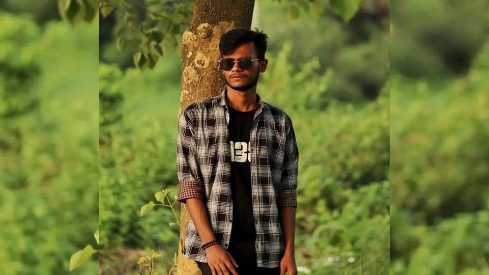 Hanging body of JU student recovered from Sher-e-Bangla Hall