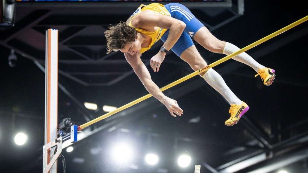 Duplantis wins fourth world indoor pole vault title