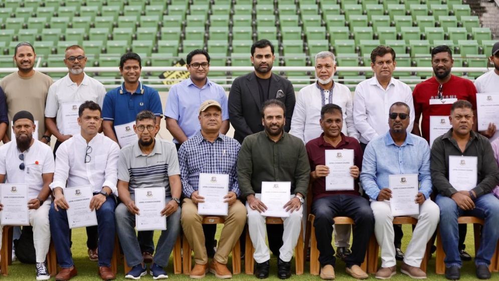 Thirty coaches earn certification in BCB Level-3 course