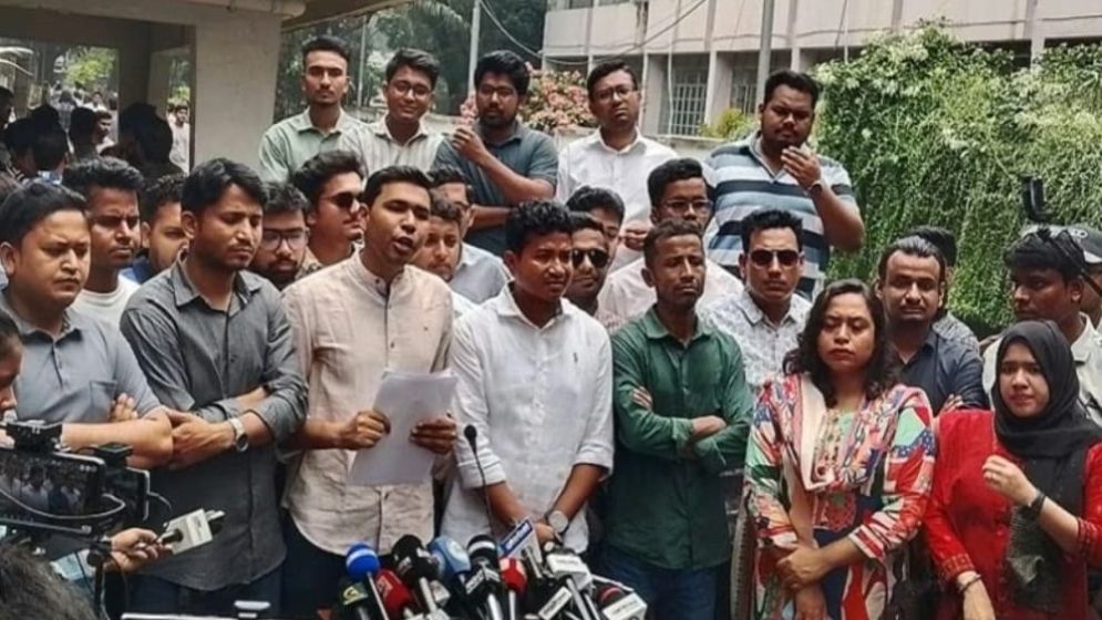 JCD demands end to housing crisis at DU, trial for ‘guest room torture'