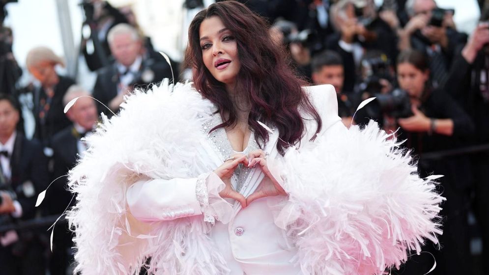 Aishwarya warns young actors against ‘manufactured’ things