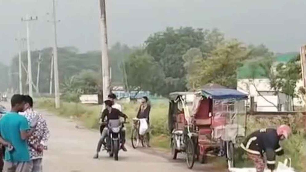 Father, daughter killed in Bogura road crash