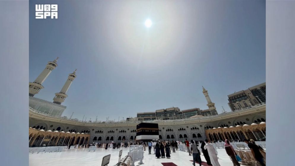 Holy Kaaba aligns with sun in rare astronomical event over Makkah