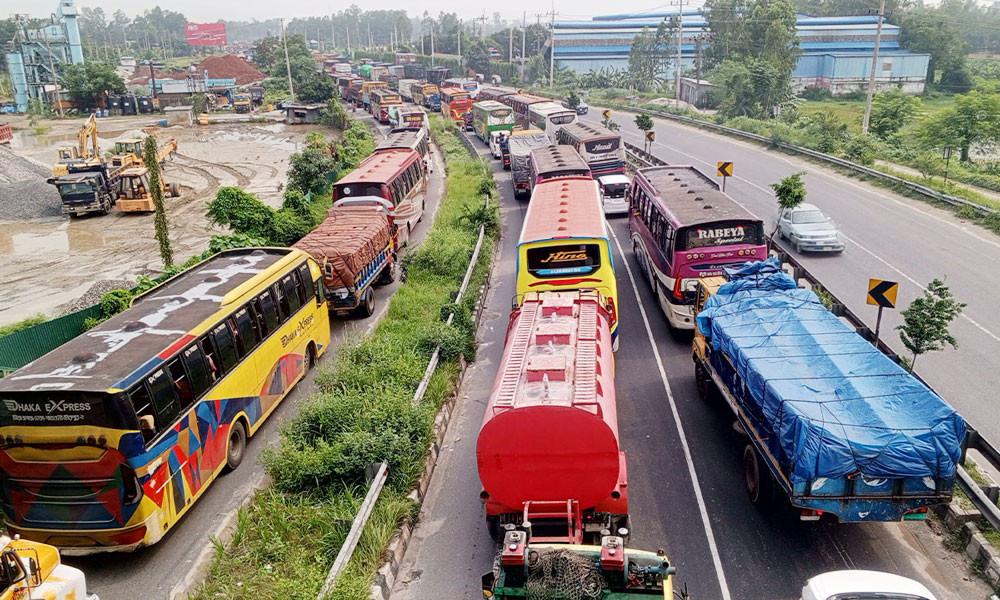 18-kilometre traffic congestion on Dhaka-Tangail Highway