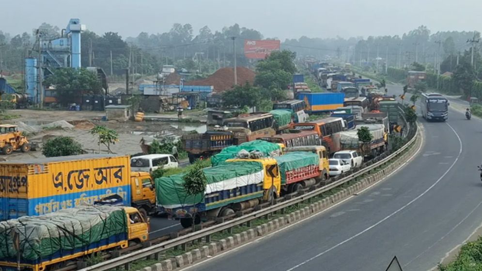 18-kilometre traffic congestion on Dhaka-Tangail Highway