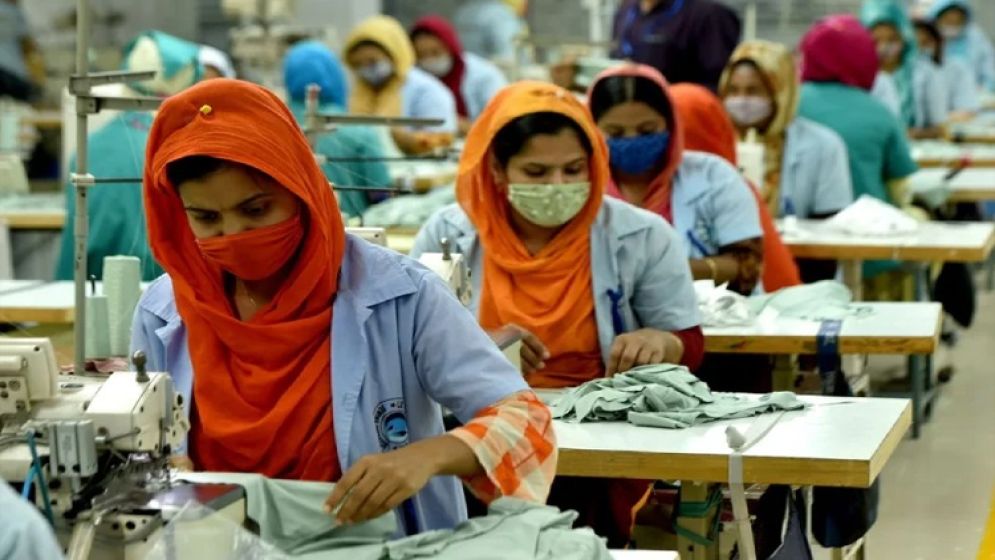 Early marriage, teenage pregnancy common among female garment workers ...