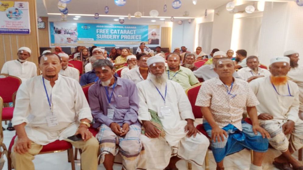 Lions Club, SAF Conduct Free Eye Surgeries