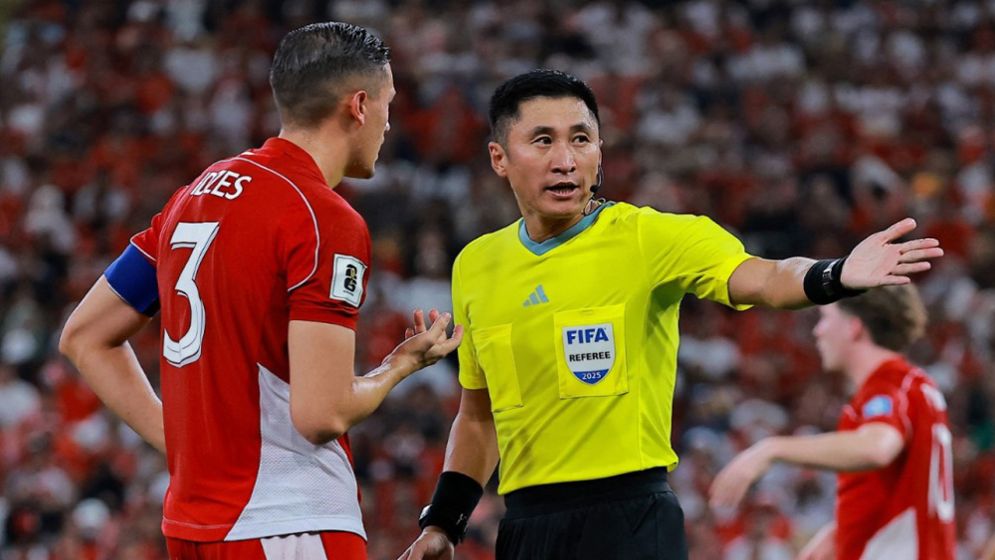 With no team in World Cup, China fans rally around a red card-happy referee