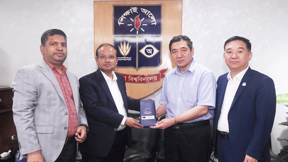 DU, Chinese delegation discuss academic collaboration