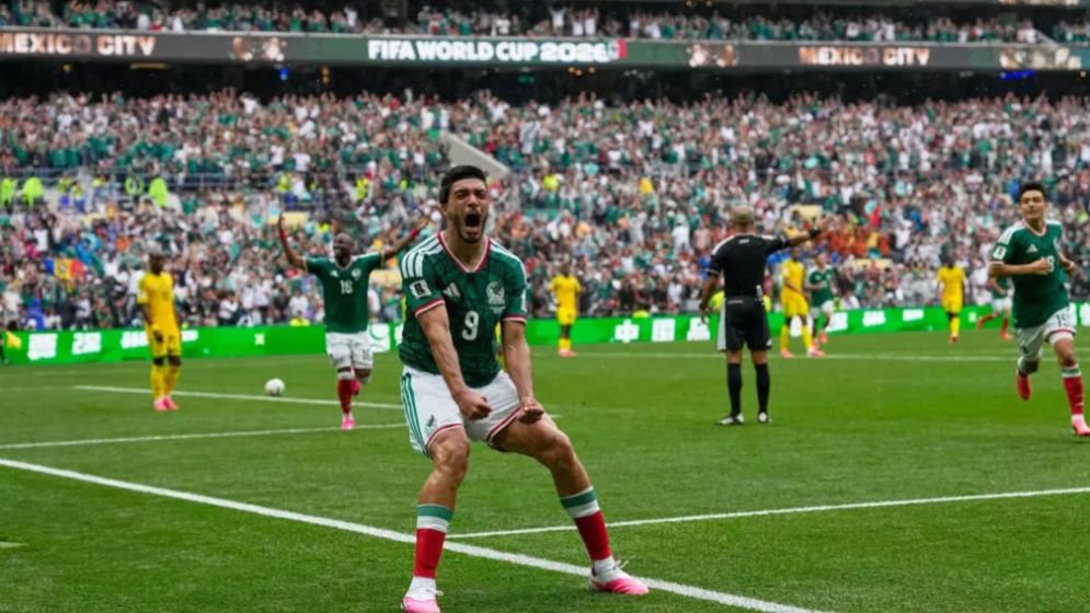 Mexico dominates opener as South Africa falls to two red cards