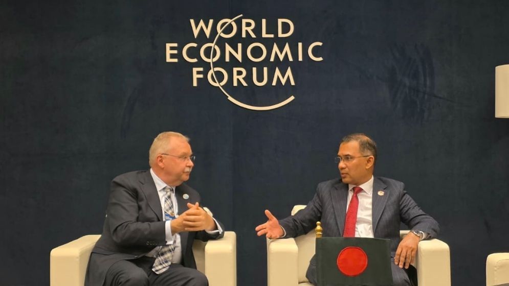 PM seeks coordinated WEF measures for climate vulnerable countries