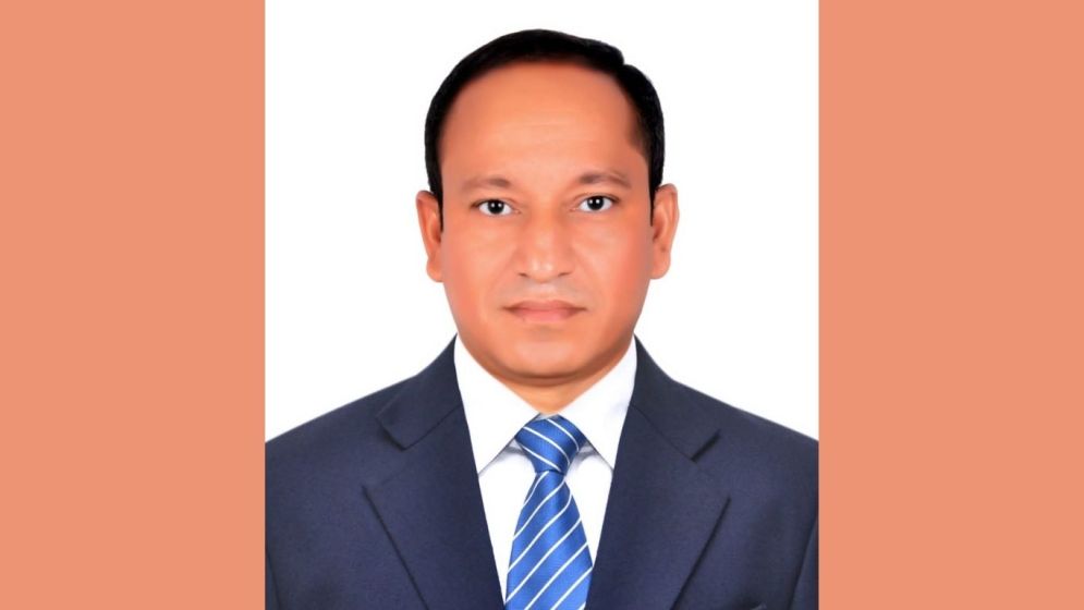 Amirul Haque earns PhD from DU