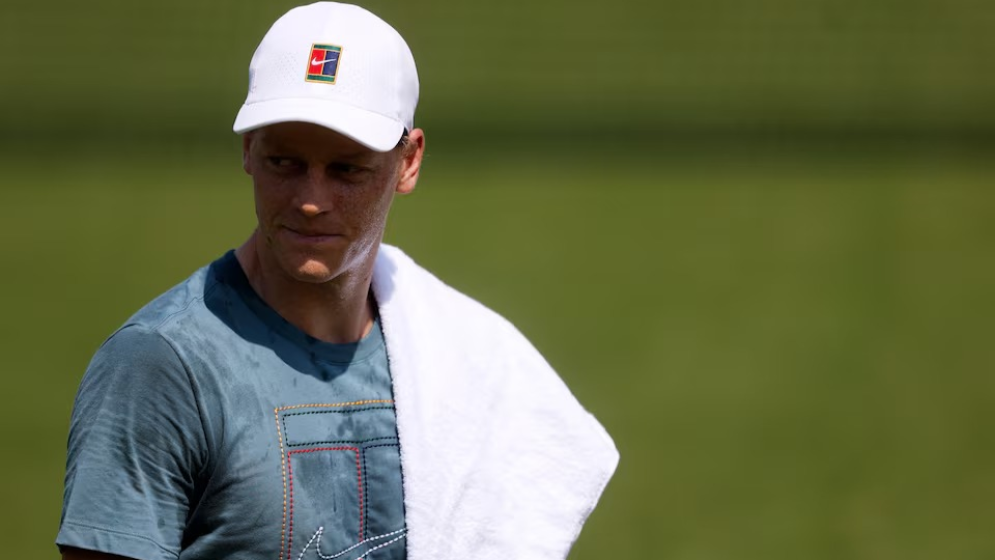 Top seeds Sinner, Sabalenka headline Wimbledon's opening day