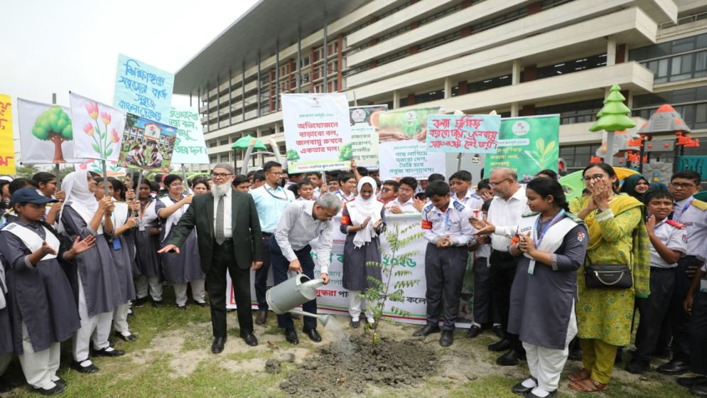 Bashundhara Public School and College joins PM's tree plantation campaign